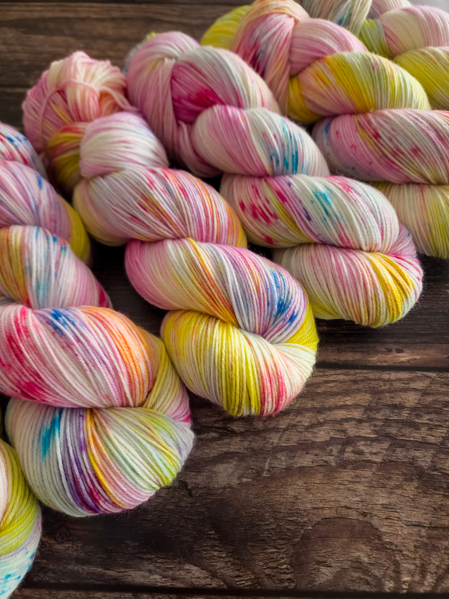 4 ply yarn– RAINBOWS + SPRINKLES