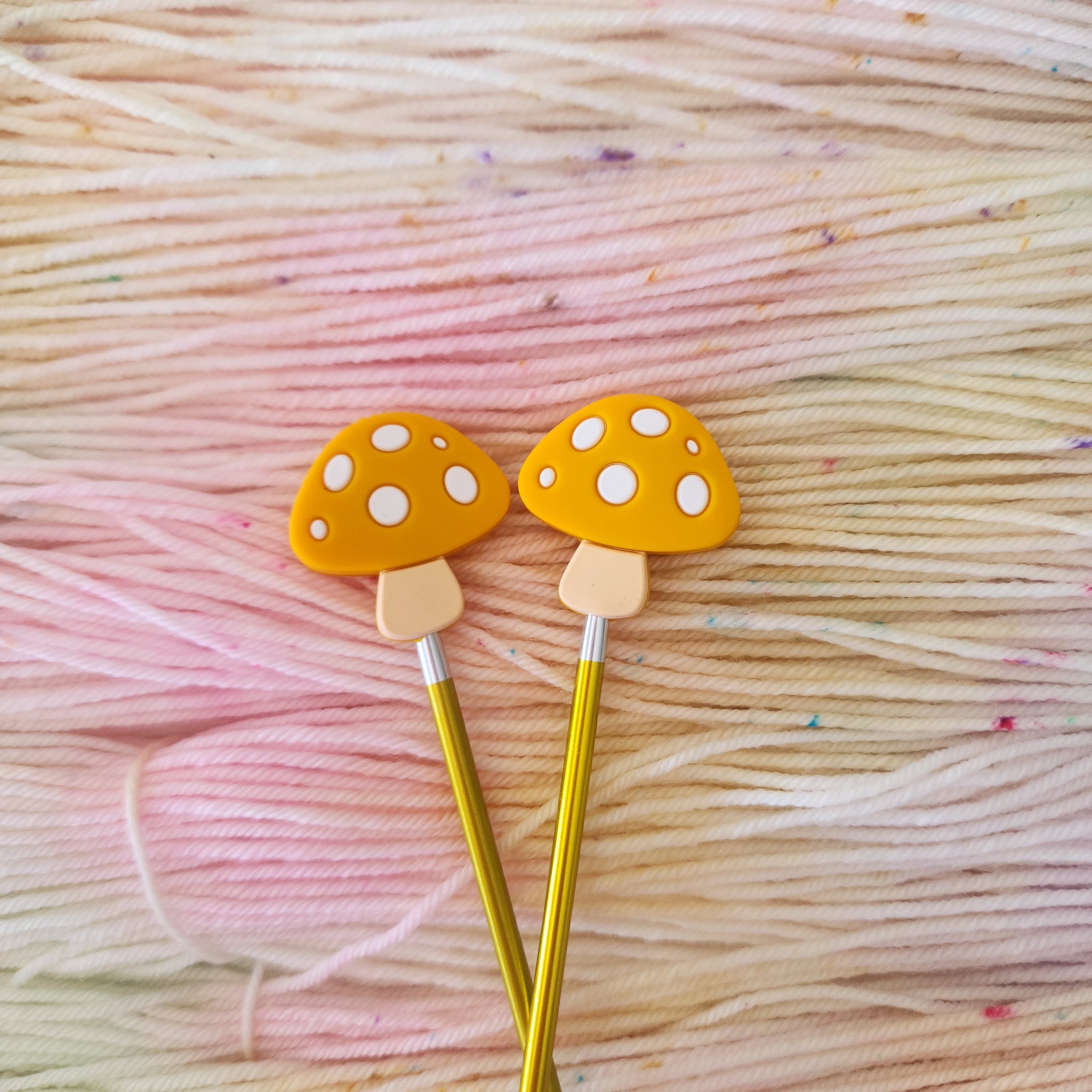 Toadstool Needle Stoppers– RAINBOWS + SPRINKLES
