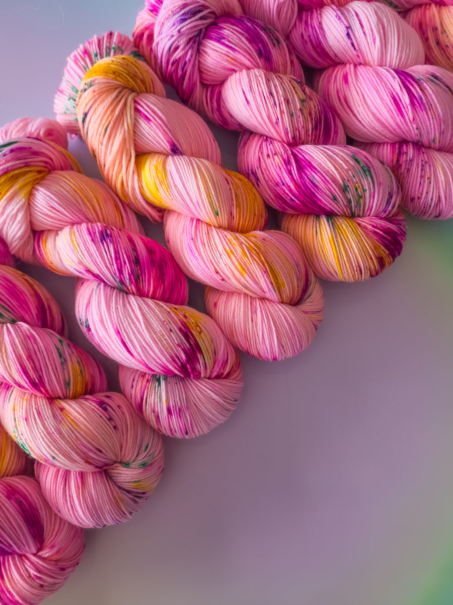 4 ply yarn– RAINBOWS + SPRINKLES