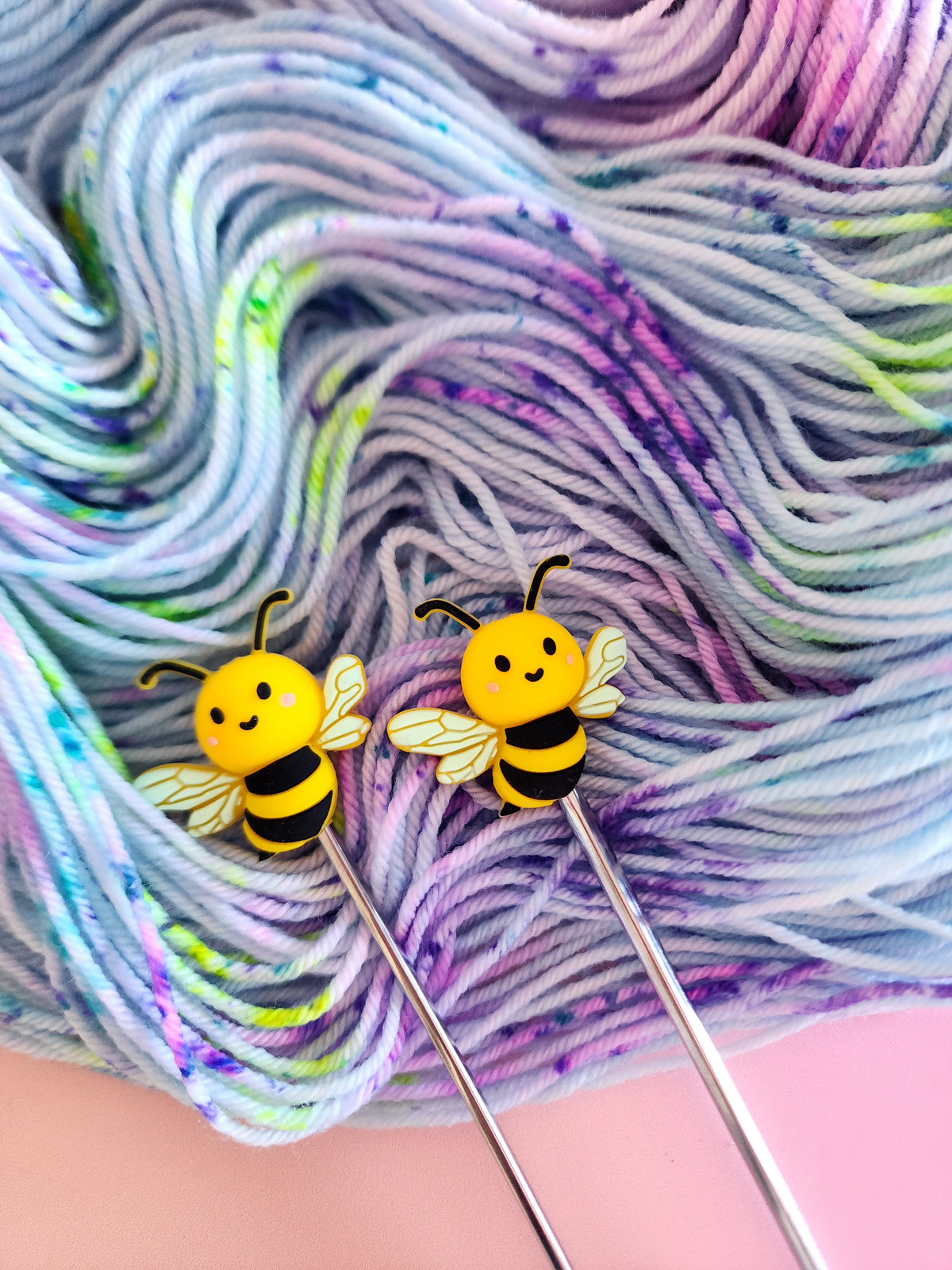 Willow the wasp Needle Stoppers– RAINBOWS + SPRINKLES